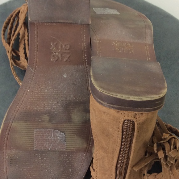XOXO | Shoes | Xoxo Spring Tan Sandals | Poshmark